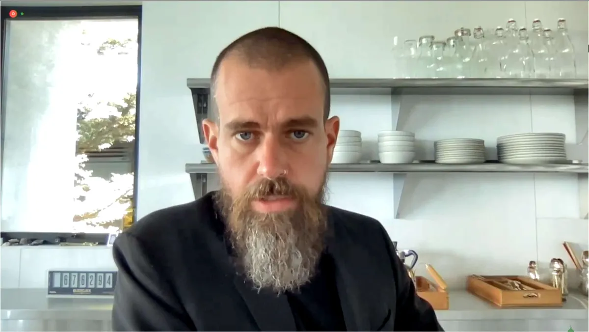 Muskin Twitter-sotku sai entisen toimitusjohtajan avautumaan: ”Pyydän ...