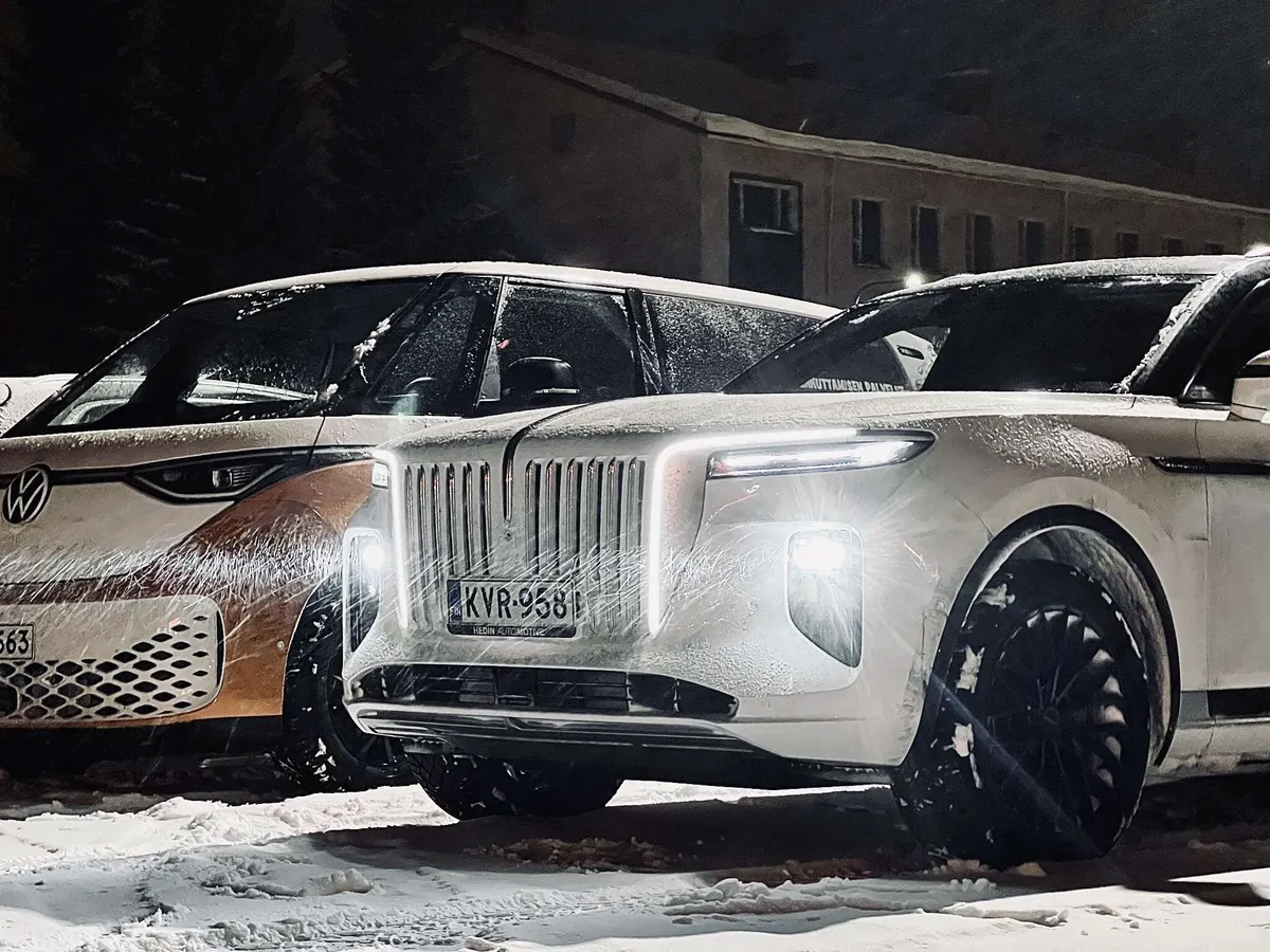 22 sähköautoa ajoi 1000 kilometriä Suomessa – Näin paljon Teslalla ja ...