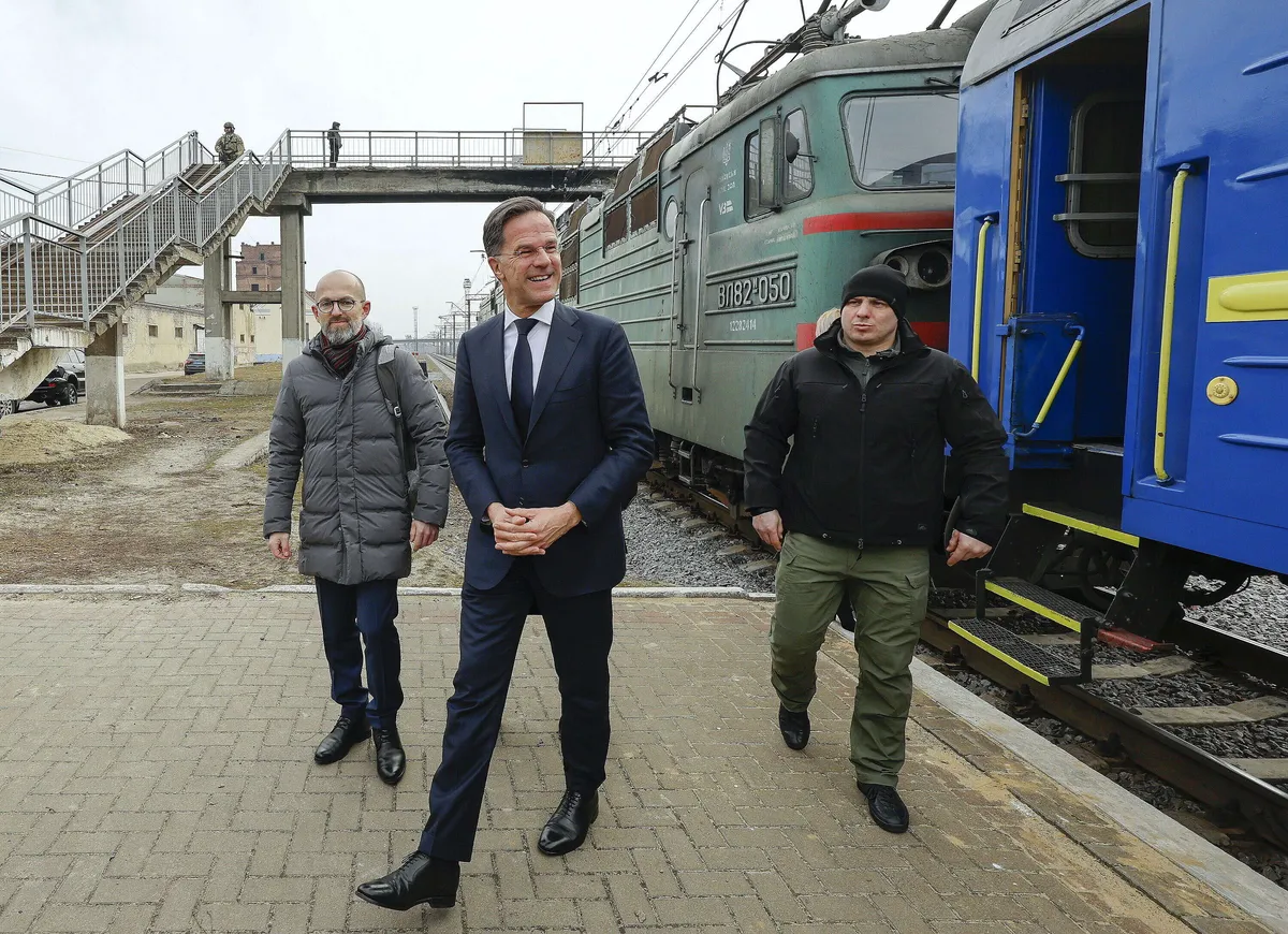 Unkari aloitti uuden Nato-änkyröintinsä – ”Emme todellakaan kannata ...