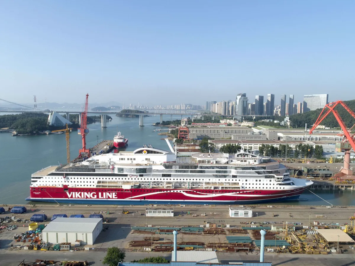 Viking Line osti 17,1 prosentin osuuden Eckerön osakkeista ...