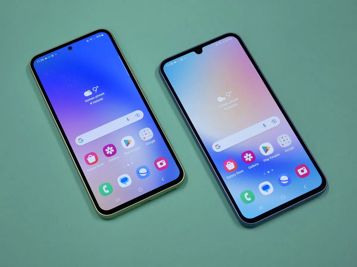 Testissä Samsungin suositut keskihintaiset puhelimet: Galaxy A54 vs ...