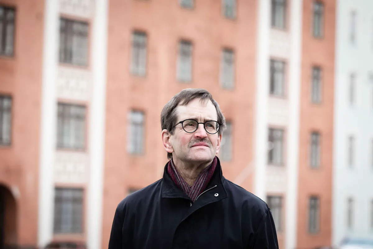 Vesa Vihriälä Ylen haastattelussa: ”Velkaantumisen taso on jo sellainen ...