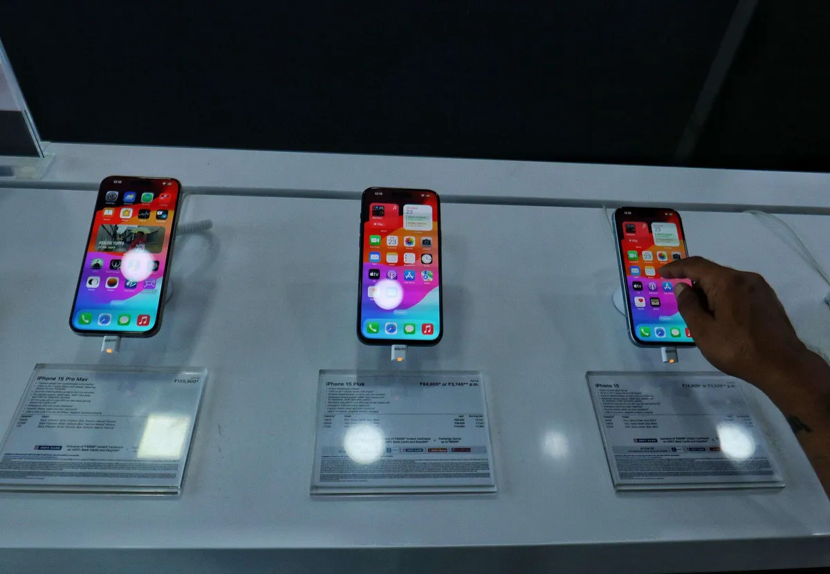 Applen älylaitteiden näytöt saattavat pian muuttua | Mikrobitti