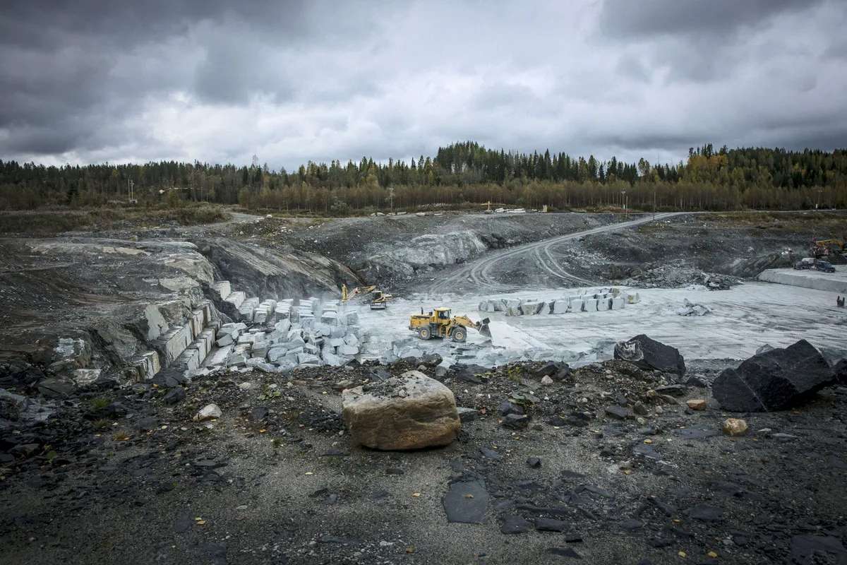 Sotkamo Silveriltä lähtevä Erkki Kuronen johtamaan Tulikiven ...