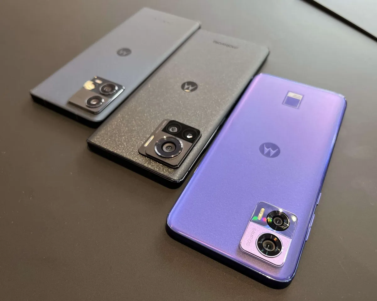 Motorola julkisti uudet Edge 30 -sarjan puhelimet – pakettiin kuuluu ...