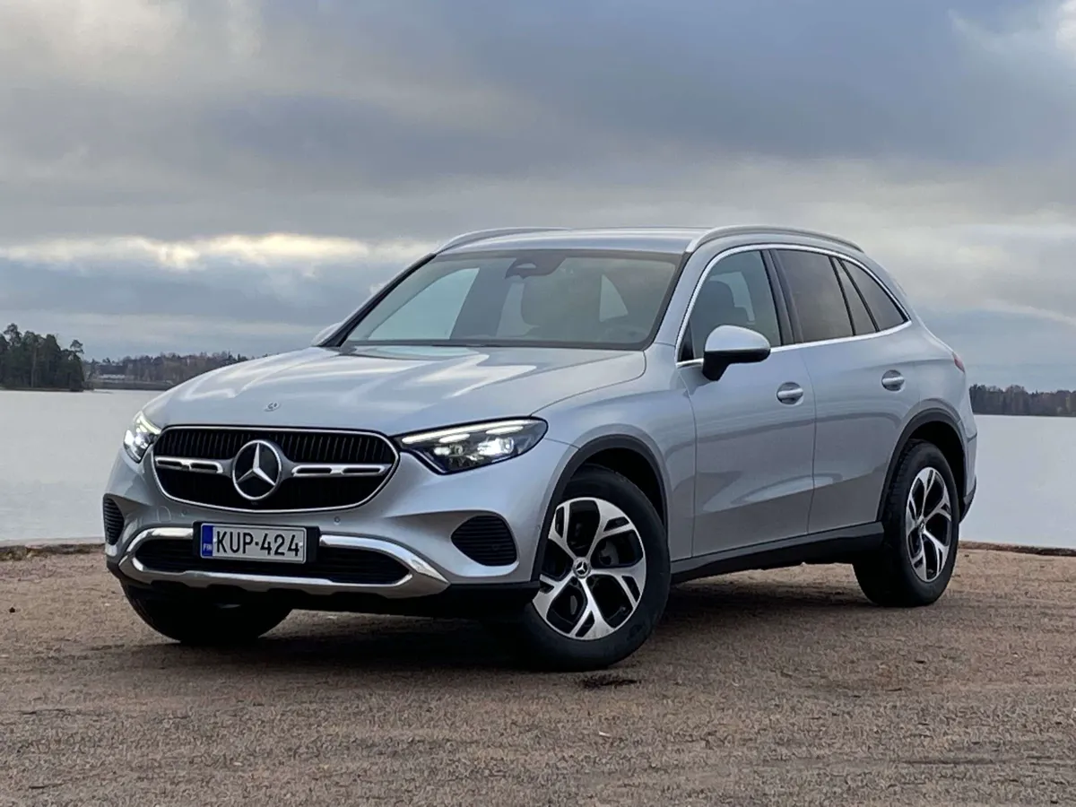 Tällainen on uusi diesel-Mersu – kulkee yli 1000 km tankkauksella | Tivi