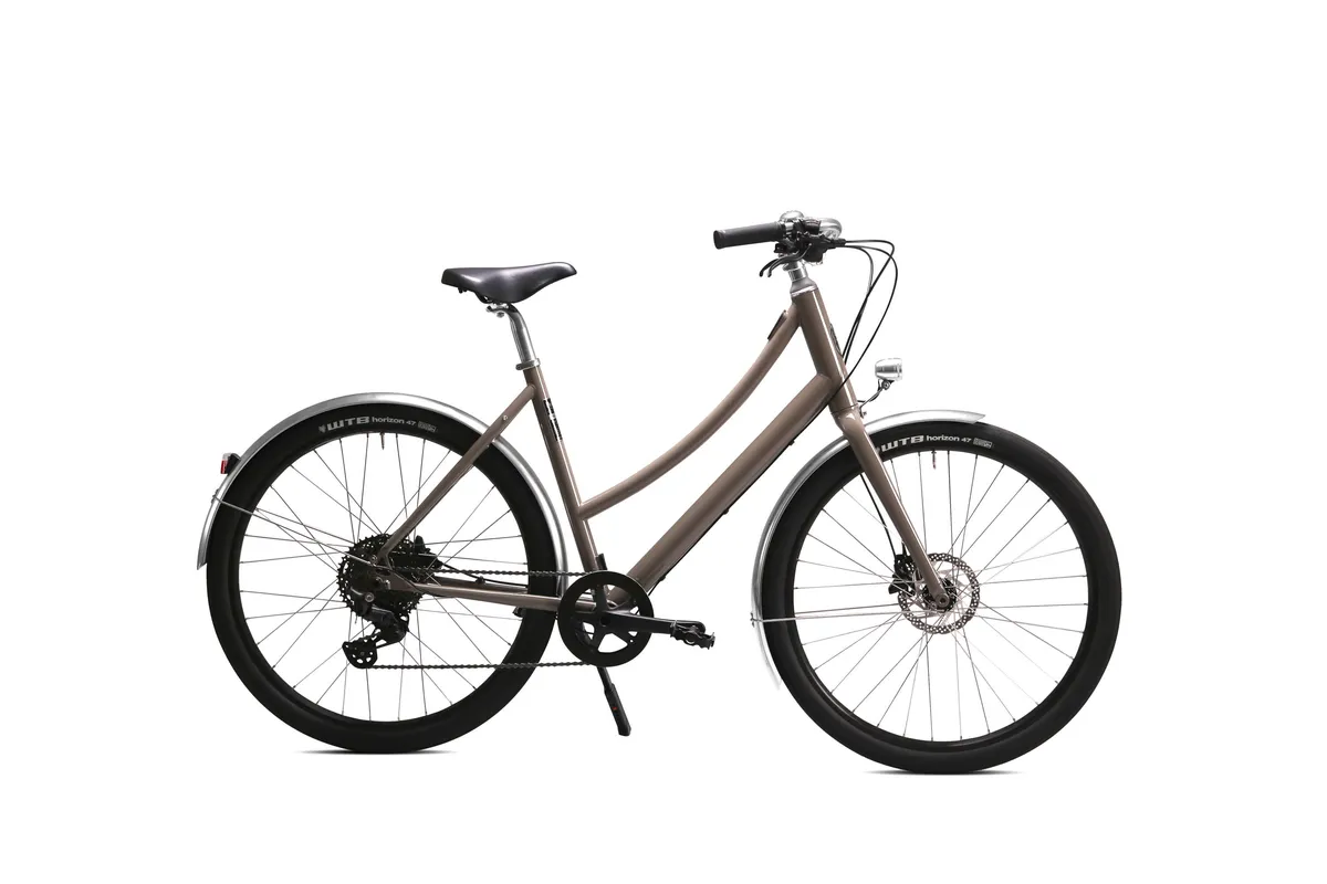 Suomalaisyritys suunnitteli sähköpyörän, joka ei näytä sähköpyörältä ...