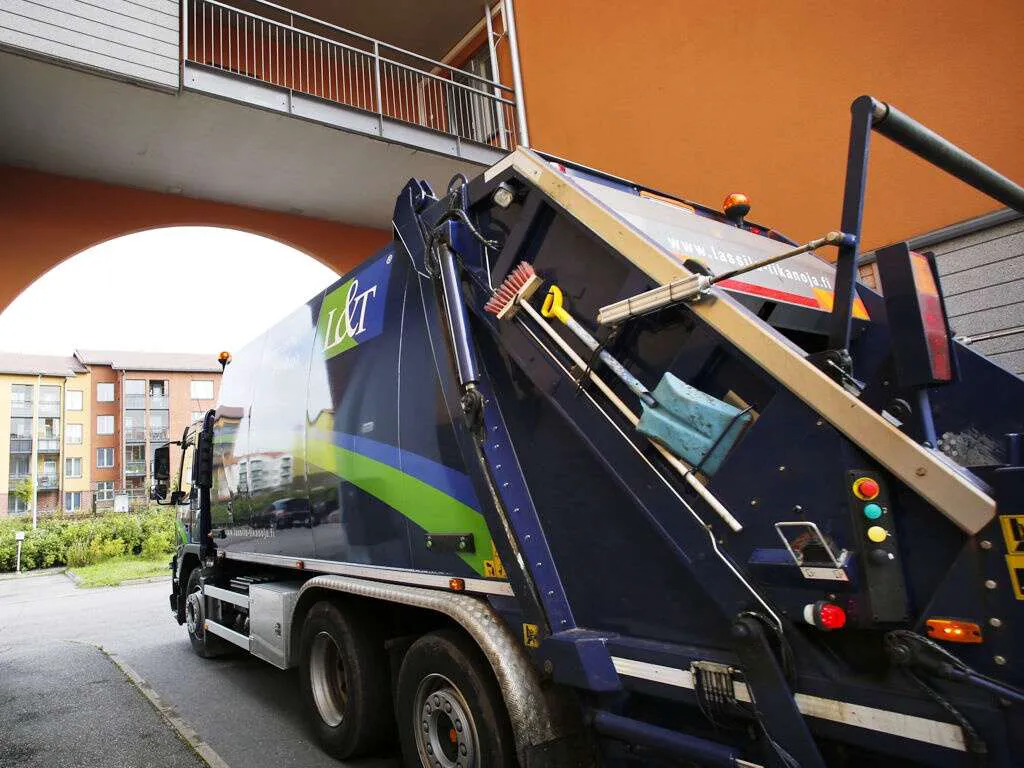 Lassila & Tikanojan oikaistu liikevoitto laski – Ohjeistaa tuloksen ja ...