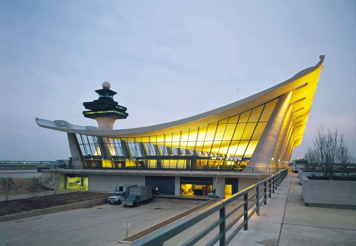 Suomalainen Eero suunnitteli maailman suurimman lentoaseman ...