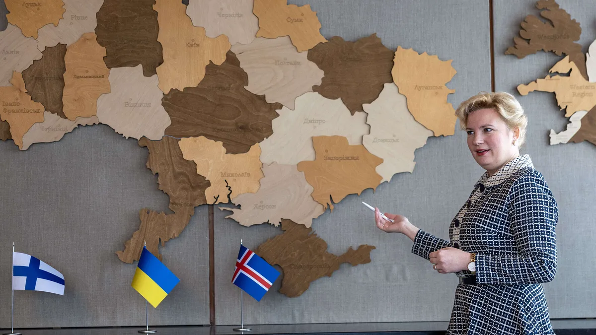 Ukrainan lähettiläs kehuu ”puolestapuhuja” Suomea – Pyyntö maailmalle ...