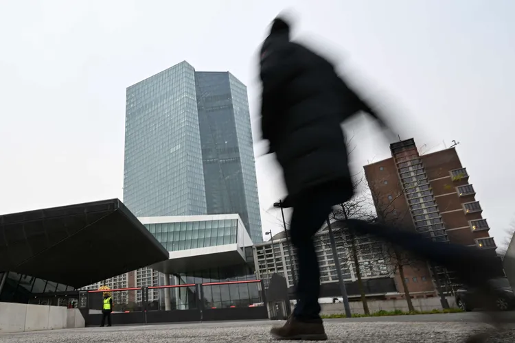 12 kk euribor nousi torstaina | Kauppalehti