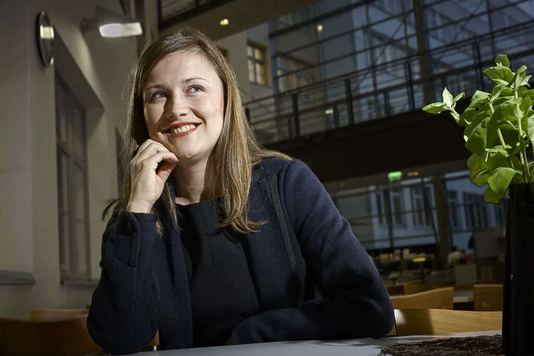 Tuuli Kousa nousee OP:n viestintäjohtajaksi - luopuu politiikasta ...