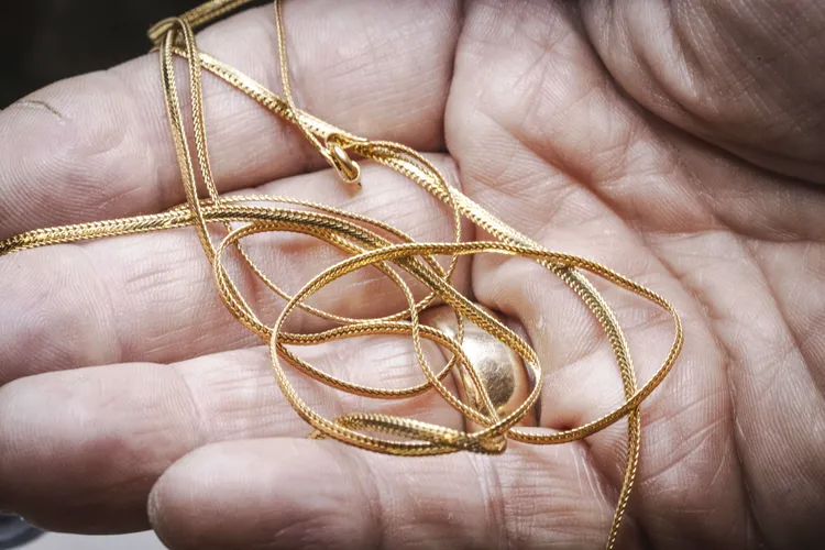 Monien kotien kaapeissa voi lojua todellisia aarteita – ”Jopa useamman ...