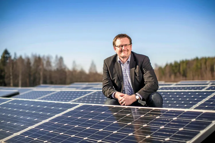 Uusiutuvan energian skenaariot herättävät kritiikkiä | Tekniikka&Talous