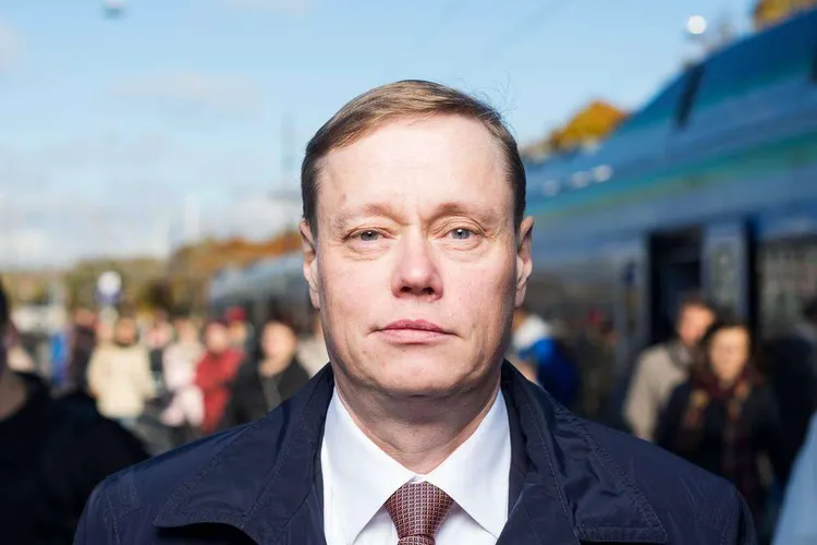 Mitä VR:n Mikael Aro alkaa tehdä Tritonissa? Tässä yksi teoria ...