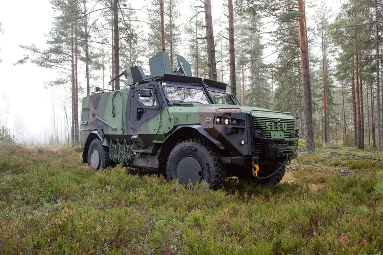 Sisu Autolle iso lisätilaus GTP-panssariajoneuvoista – Tilauskanta ...