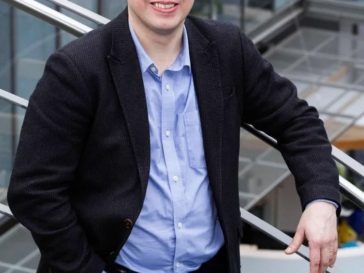 Lehti-ilmoitus avasi avaruusuran | Tekniikka&Talous