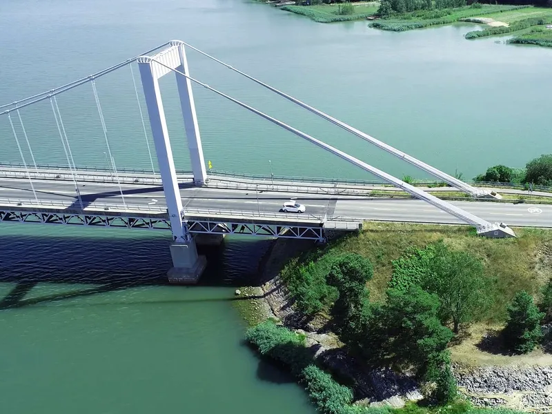 Kirjalansalmen silta heikossa kunnossa: nopeusrajoitus 30 km/h ja ...