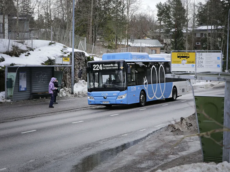 Mietityttääkö saastevanasi? HSL:n reittioppaasta voit nyt laskea ...