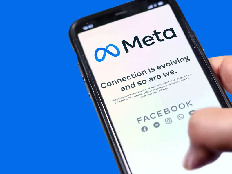 Facebookin emoyhtiö potkii pihalle 11 000 työntekijää – potkittujen ... Facebookin emoyhtiö potkii pihalle 11 000 työntekijää – potkittujen ...