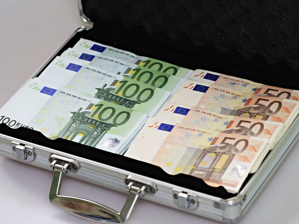 Uusi 50 euron seteli tulee heinäkuussa | Kauppalehti