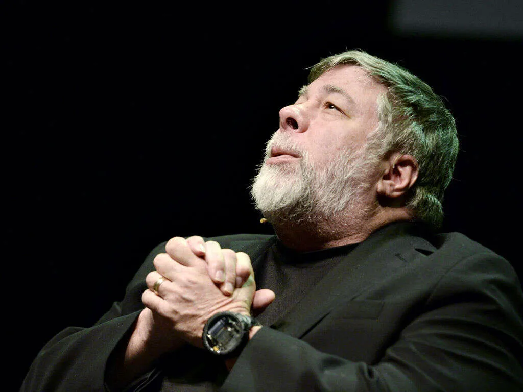 Applen perustaja ei usko Appleen: tähän firmaan hän itse laittaisi rahansa | Kauppalehti