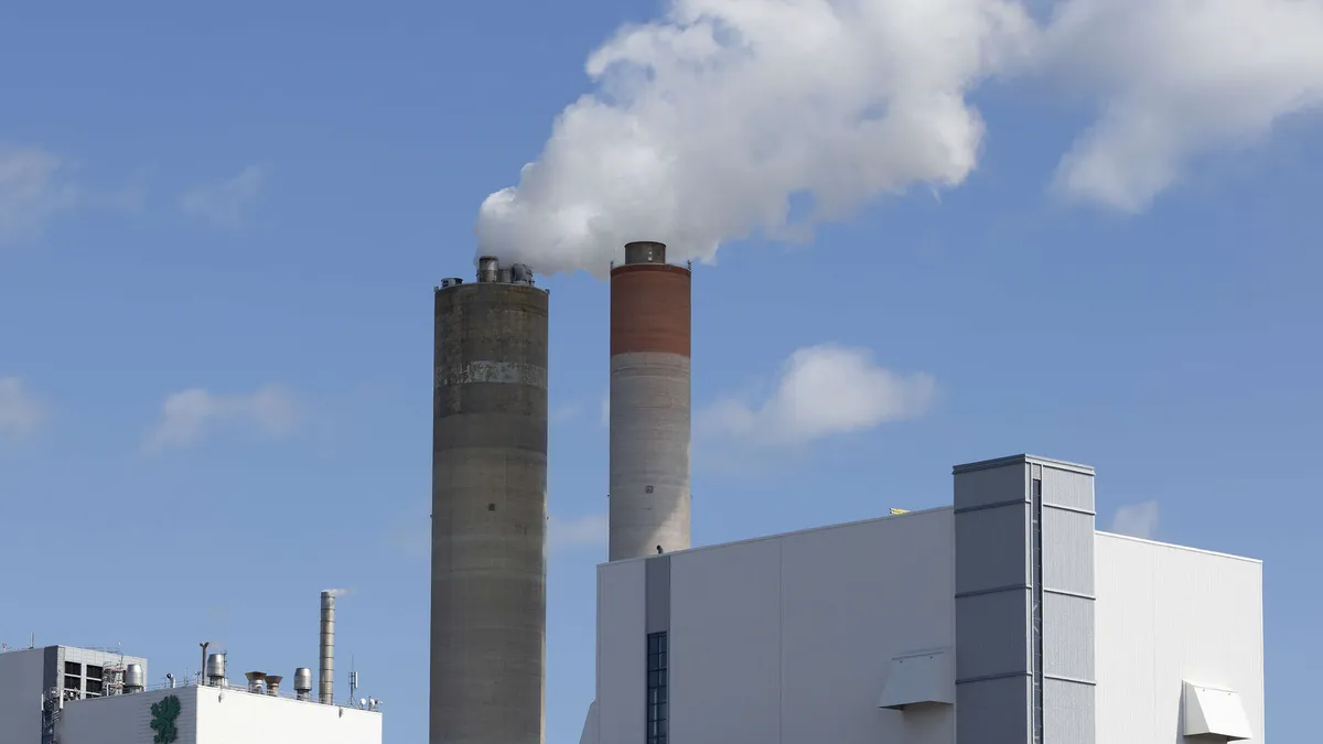 ”Hiljaiseksi vetää” – UPM aikoo lopettaa paperituotantonsa Kaukaalla | Kauppalehti