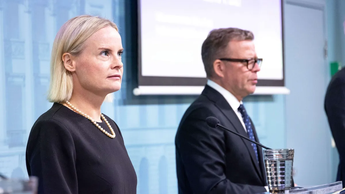 Joko nyt rysähtää? Näitä asioita luottoluokittaja punnitsee perjantaina ...