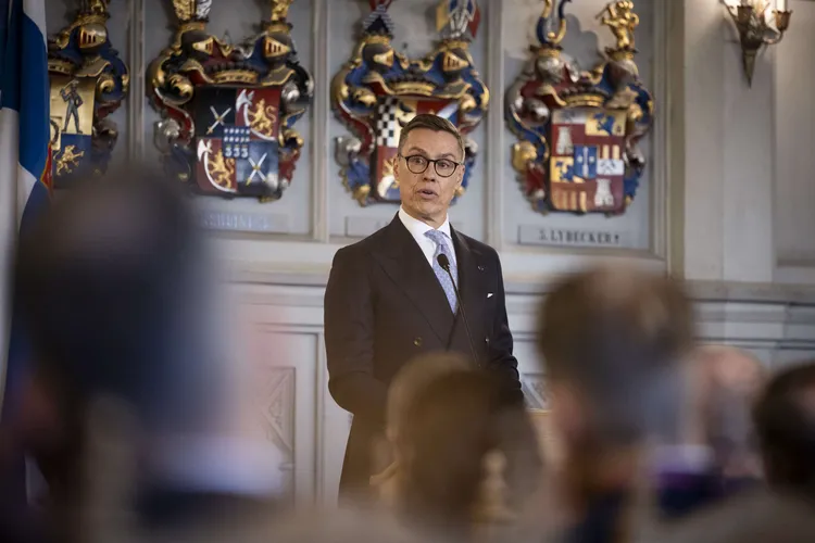 Alexander Stubb pääsee kokoukseen, jonne Suomen presidentti ei ole ...