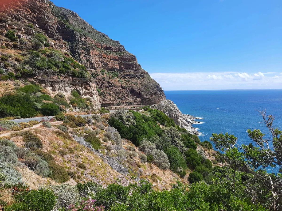 Maailman kaunein autoilureitti: 9 km, 114 mutkaa – Kiemurtelee ...