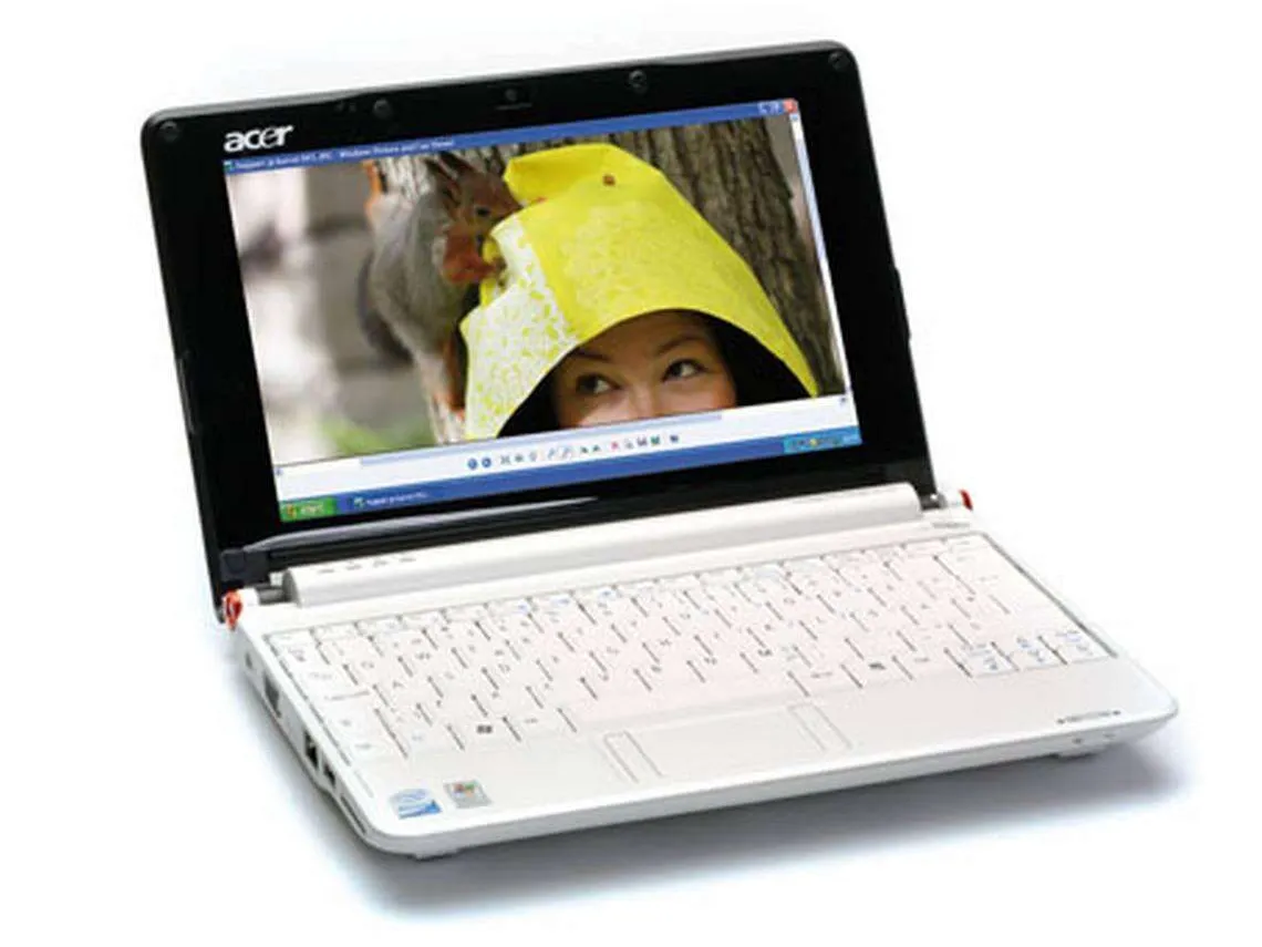 Acer Aspire One ZG5 / Windows XP Home | Tivi