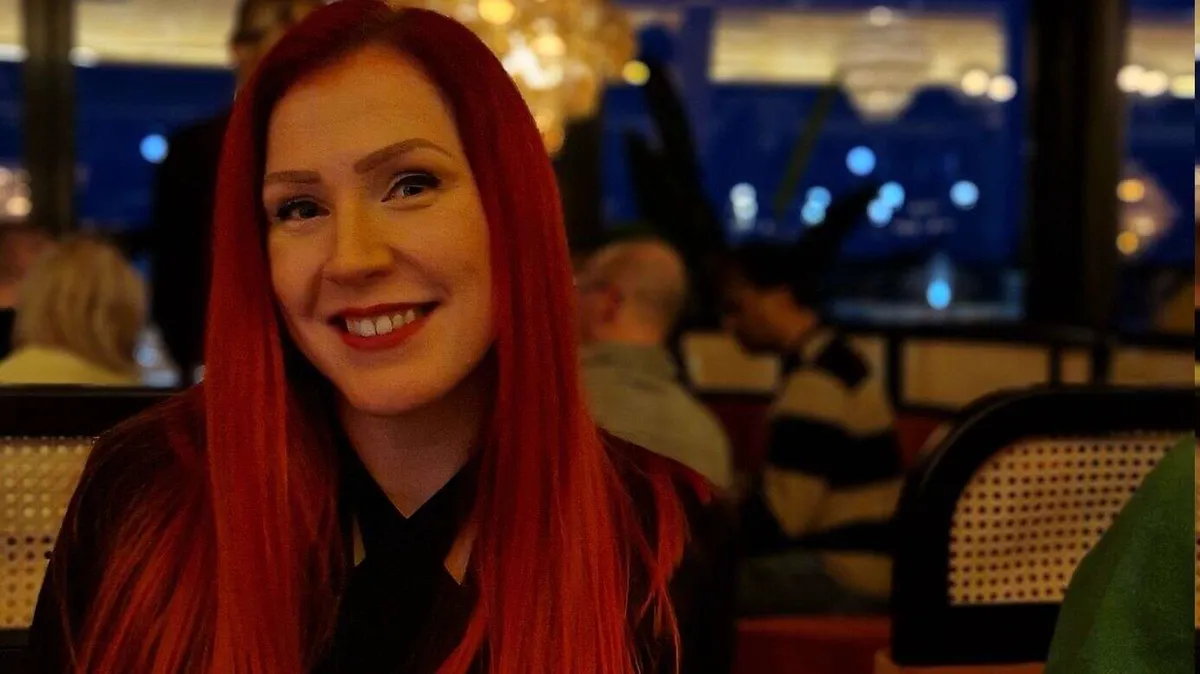 Hammaslääkäri Anne Ekman valistaa hammaseroosiosta somessa | Kauppalehti