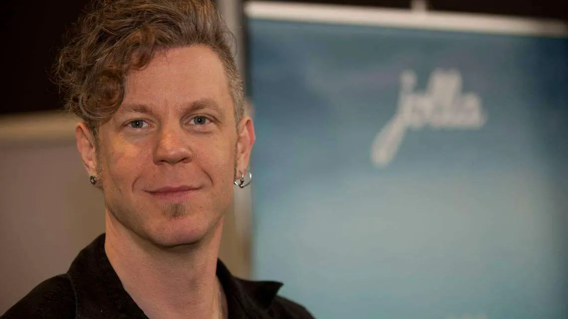 Marc Dillon: Jolla haluaa lyödä pisteen Applen ja Googlen ylivallalle ...