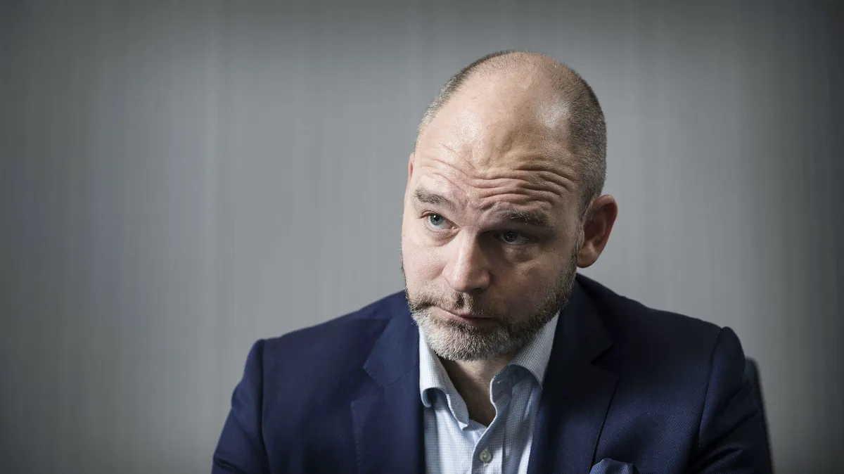 Miten yksi mies ehtii tarkastaa yli 1 100 asiakkaan toiminnan? Näin ...