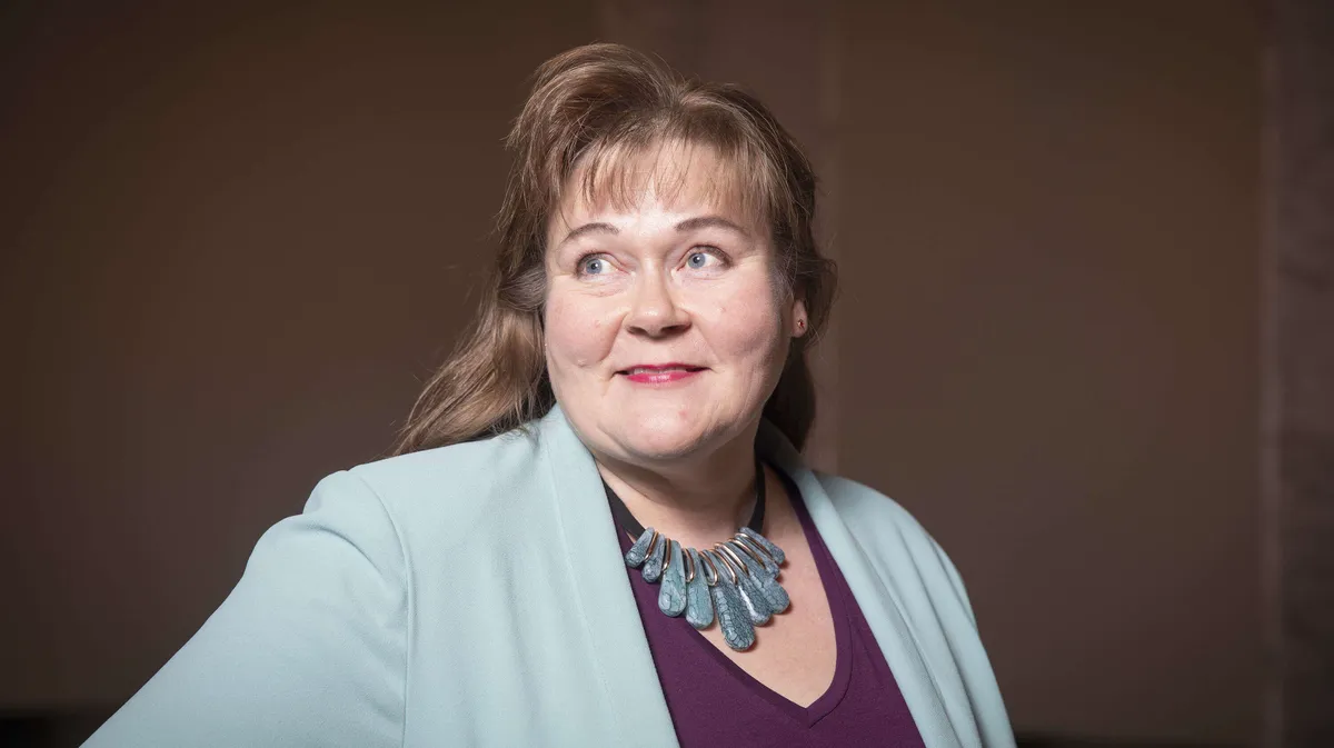 Minna Reijonen tonkii epäkohtia työkseen – Kansanedustaja tuo ...