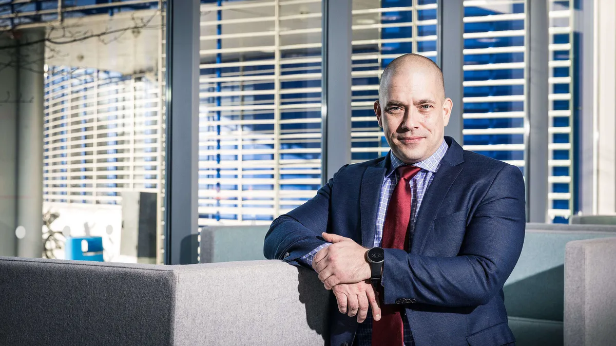 Finnairin uudeksi toimitusjohtajaksi Turkka Kuusisto Postista ...