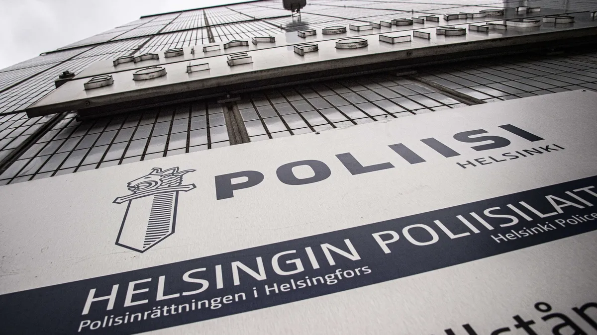 Kokoomusjohto: Poliisilta vakava varoitus Suomelle | Uusi Suomi