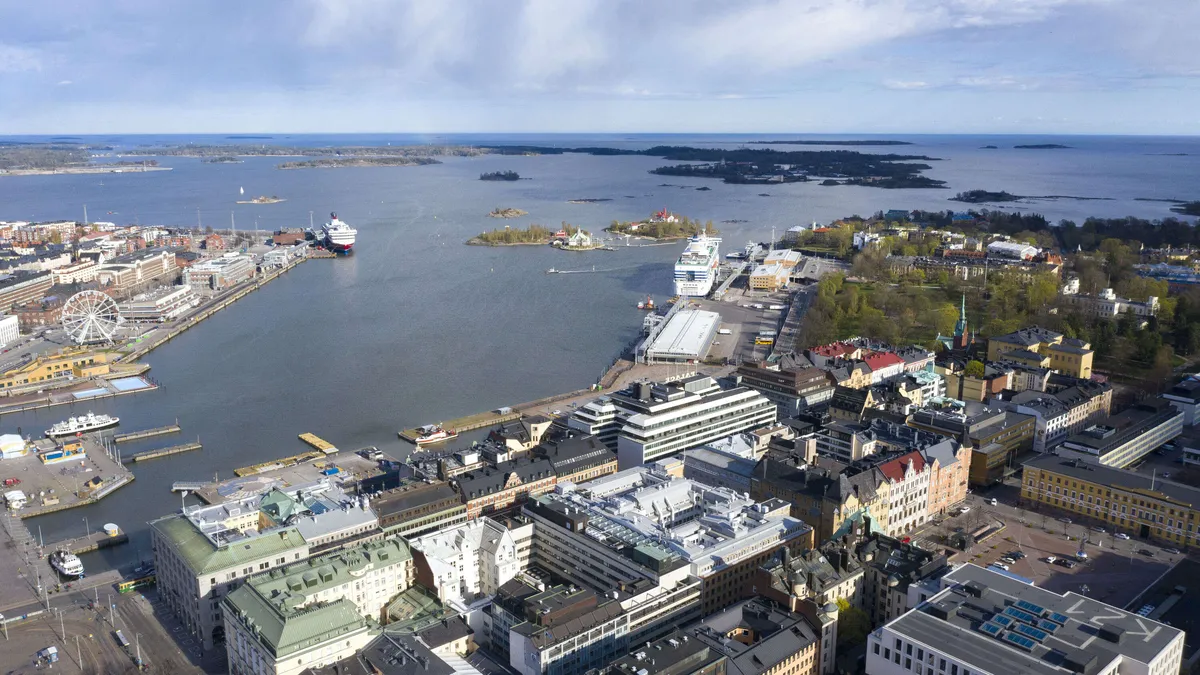 Danske Bank nostaa ennustettaan Suomen bkt:n kasvusta: ”Synkimmät ...