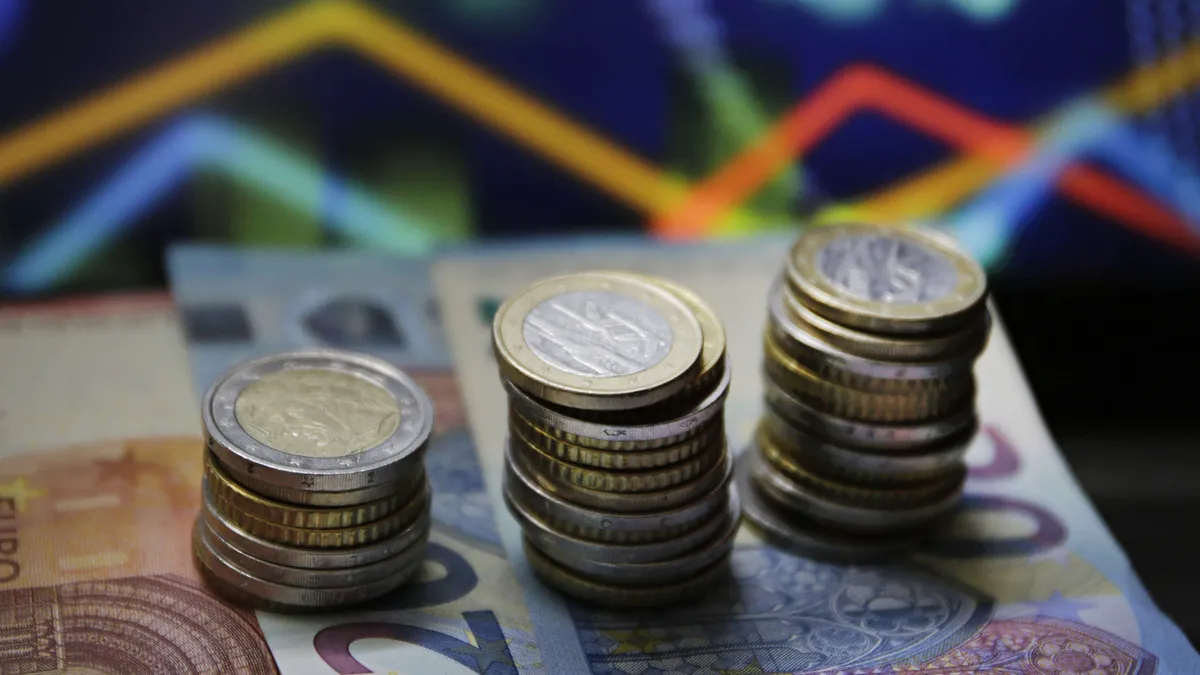 Euribor 12 kk kääntyi taas nousuun | Uusi Suomi