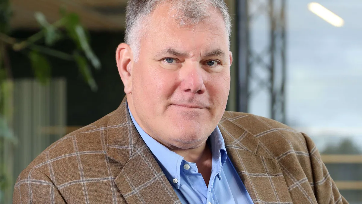 Konkarisijoittaja Peter Seligson: Osakemarkkinat ovat yhä ”kohtuullisen ...