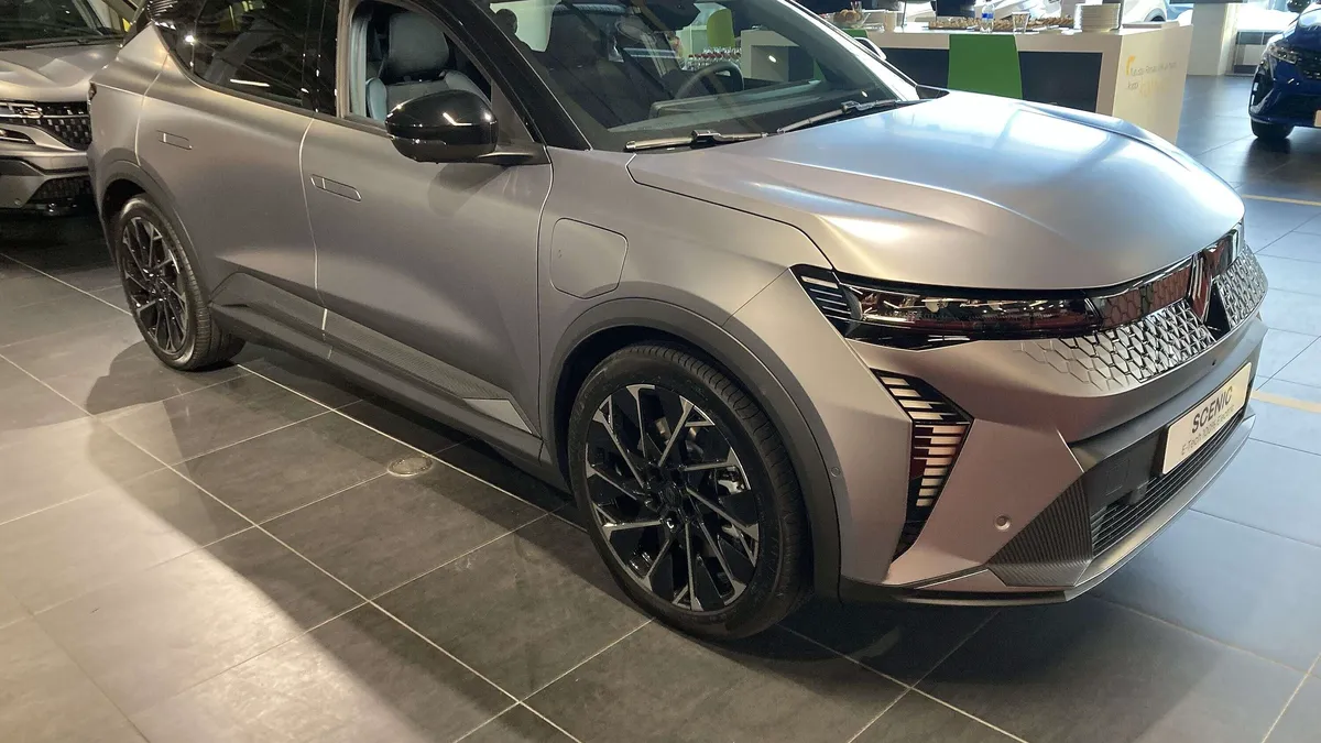 Täyssähköisen 220 hv / 87 kWh katumaasturin kantama jopa 625 km – Giljotiiniin tuomittu tila ...