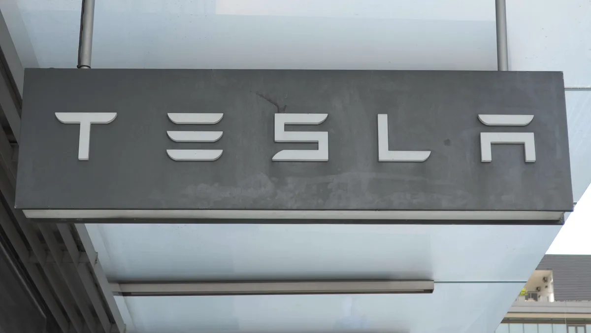 Elon Musk antoi potkut ”Musk kuiskaajana” tunnetulle Tesla-pomolle ...