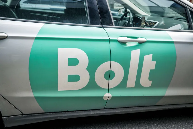 ”Lainvastainen”, kyytien hinnat nousevat? – Bolt-johtaja lataa suorat ...