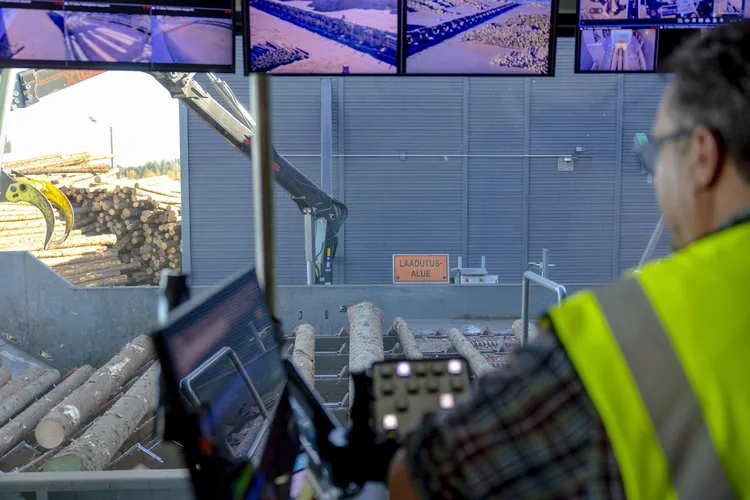 800 000 m³ puuta vuodessa ja 10 000 tukkia vuorossa – Uusi tekniikka ...