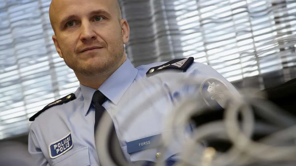 Poliisin luvut paljastavat: Karu ilmiö internetissä | Uusi Suomi