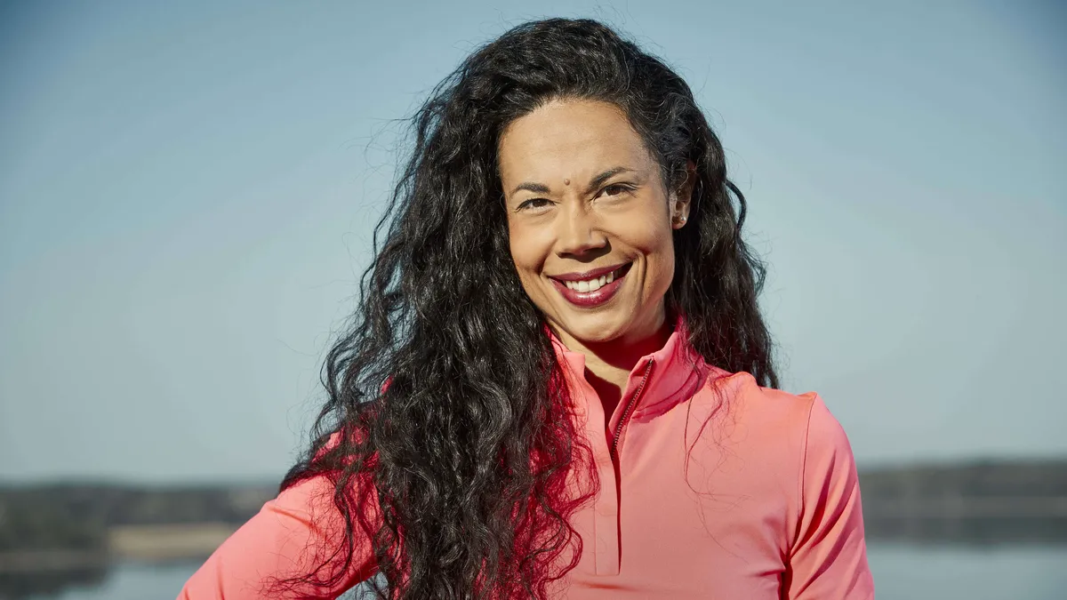 Shadia Rask ravistelee näkemään työelämän rakenteellisen rasismin ...