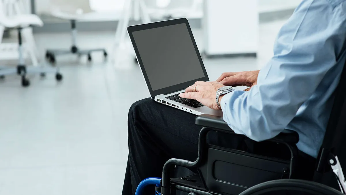 Vammaiset ovat maailman suurin vähemmistö työelämässä – "Vammaisuus voi ...