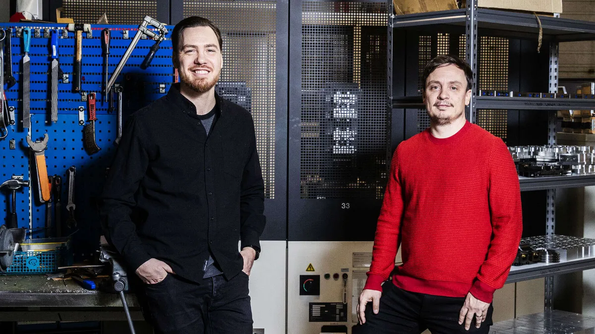 Helsinkiläisessä Amak Oy:ssä veljekset jatkavat äidin työtä – "Olemme ...