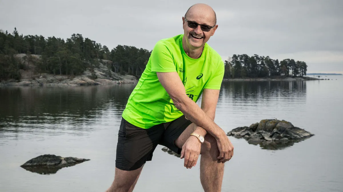 Sijoittaja Peter Friis uskoo ajoittamiseen ja osakepoimintaan ...