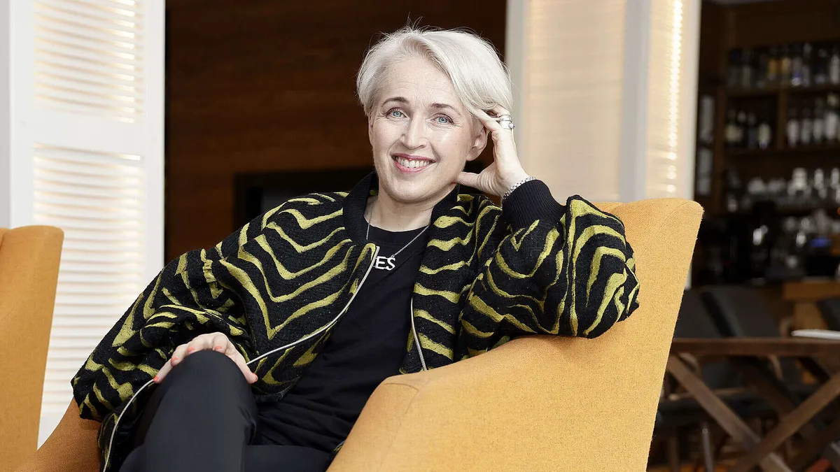 Anna Perho kärsi pitkään laulava missi -syndroomasta –”Enää ei ihan ...